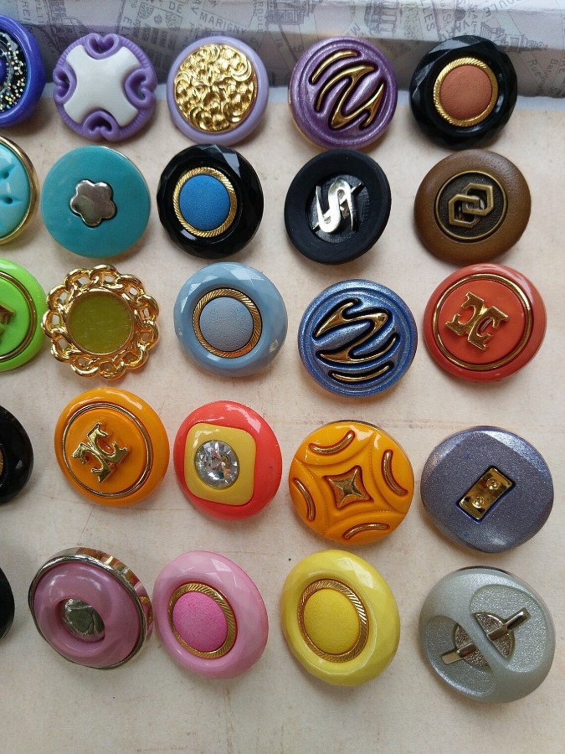 Mixed Colorful High Quality Combination Buttonsrandom - Etsy