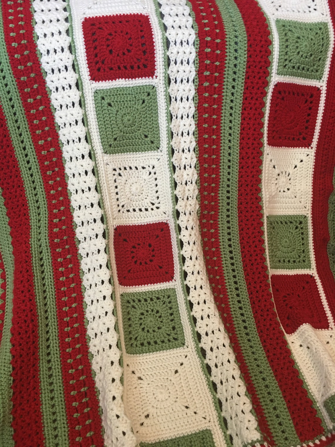 Handmade Crochet Blanket "holiday Snuggle" - Etsy