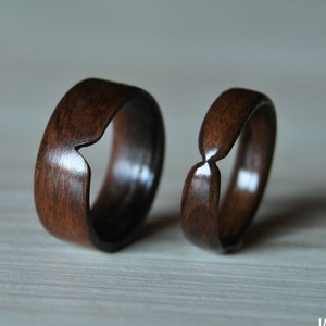 Matching Wooden Couples Rings • Wood Ring Set - Etsy