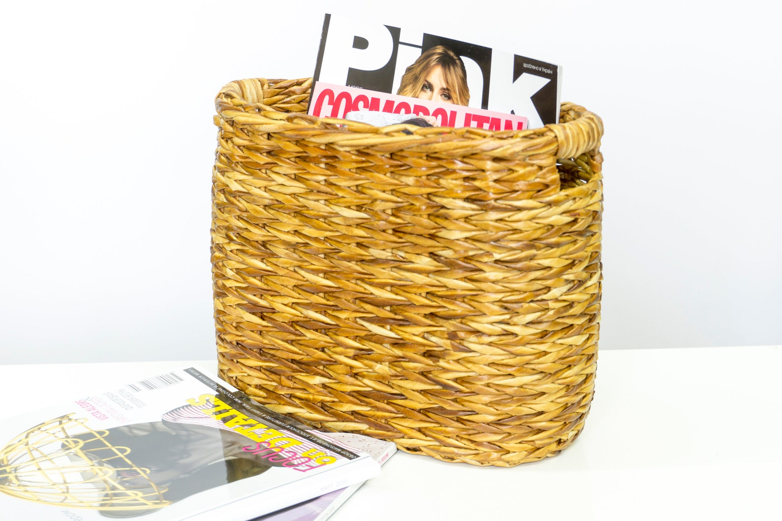 Magazine File Holder, Wicker Storage Basket Rack, Willow Basket for ...
