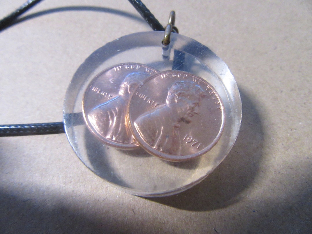 Vintage 1971 Handmade Acrylic Casing W/2 Lincoln Pennies Inside 24 ...