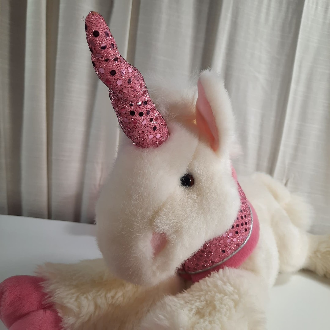 Vintage Commonwealth 1999 18 White Unicorn Plush W/ Pink Hooves Horn ...