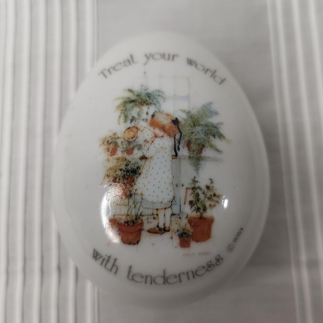 Holly Hobbie Trinket Box Porcelain Egg Shape Treat Your World With ...