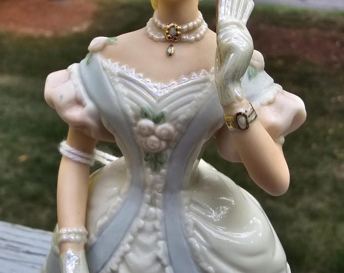 Lenox Southern Charm Petite Porcelain Figurine, Lenox Collectibles - Etsy