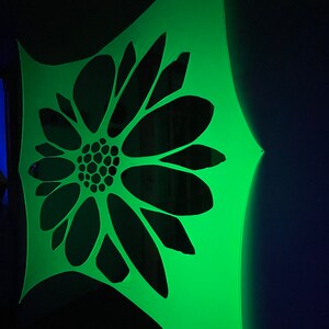 UV Floral Cut Stretch Decor , Hippy Room Decor, Trippy Wall Hanging ...