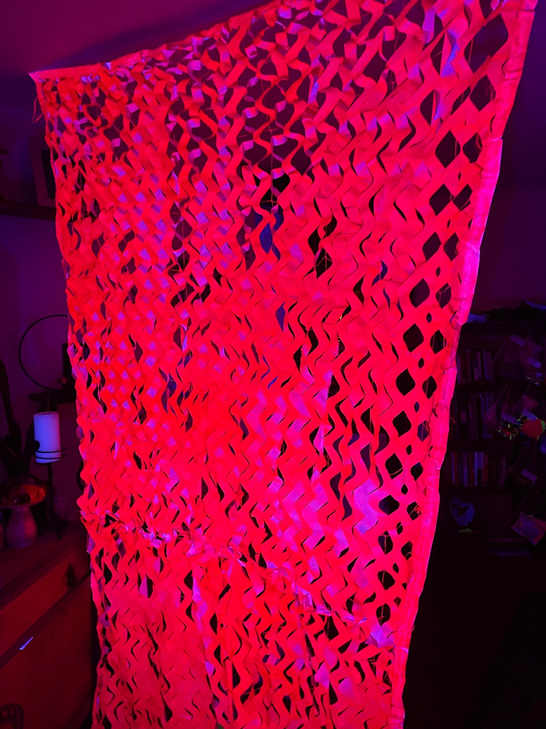 UV Red Jungle Mesh, UV Netting, Blacklight Decorations, Trippy Wall ...