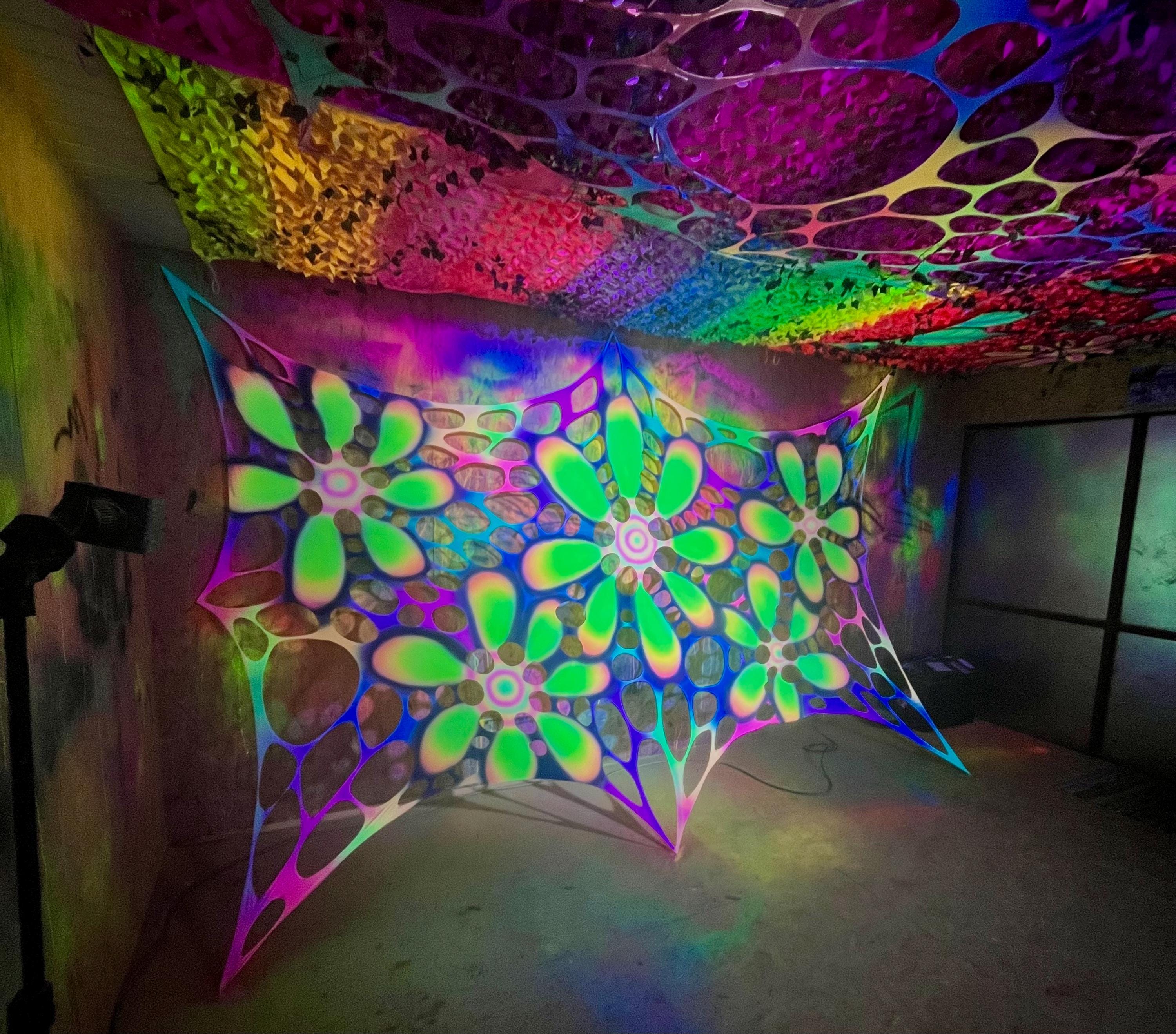 Uv-reactive Cartoon Daisy Trippy Wall Hanging, Psychedelic Event ...