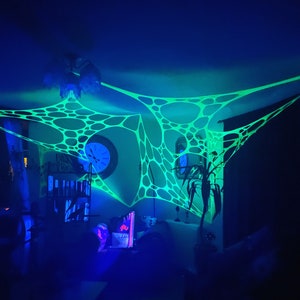 UV Green Event Decor, Trippy Ceiling Canopy, Psychedelic Wall Hanging ...