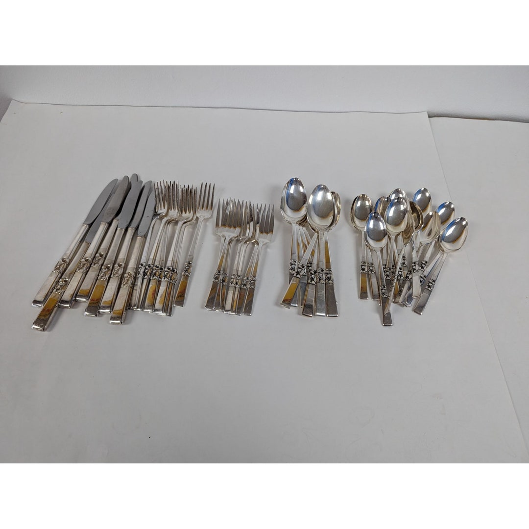 Oneida Morning Star Silverplate 1948 Serving for 8 Set of 47 - Etsy