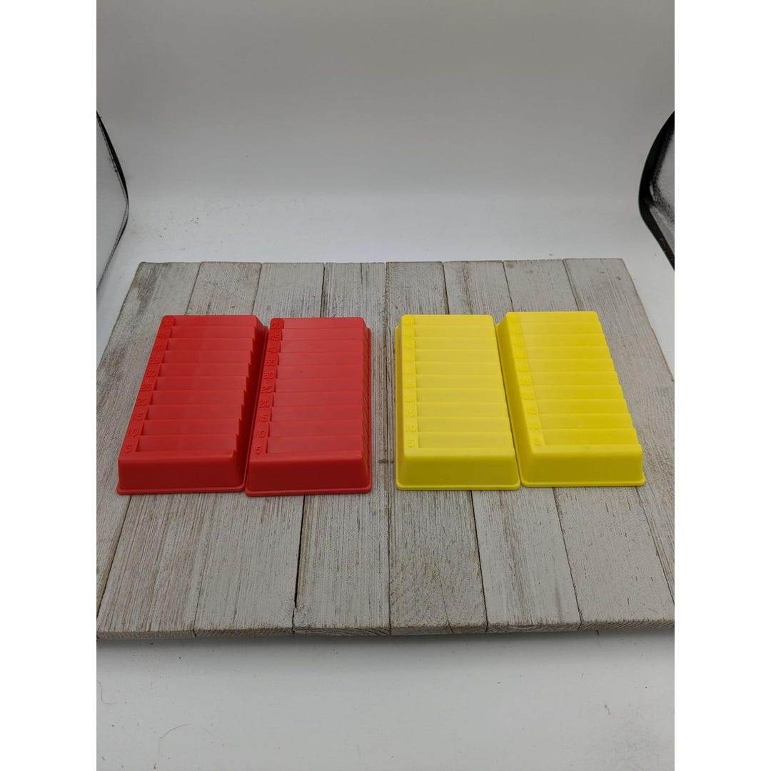 Rack-o Racko Card Game Replacement Pieces Red and Yellow 4 Card Holder ...