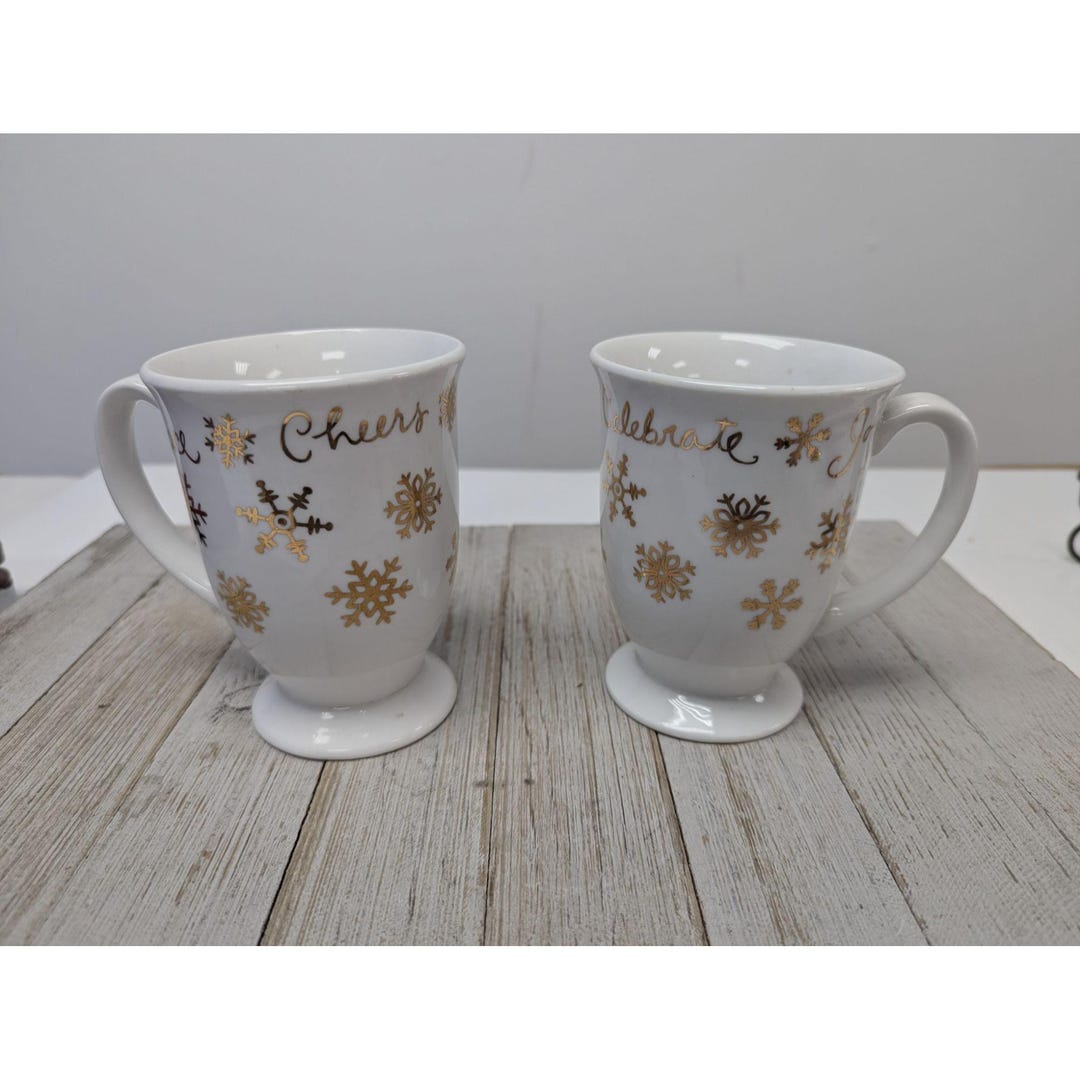 Footed Coffee Mugs Cups Set 2 Gibson Celebration Gold Snowflakes ...