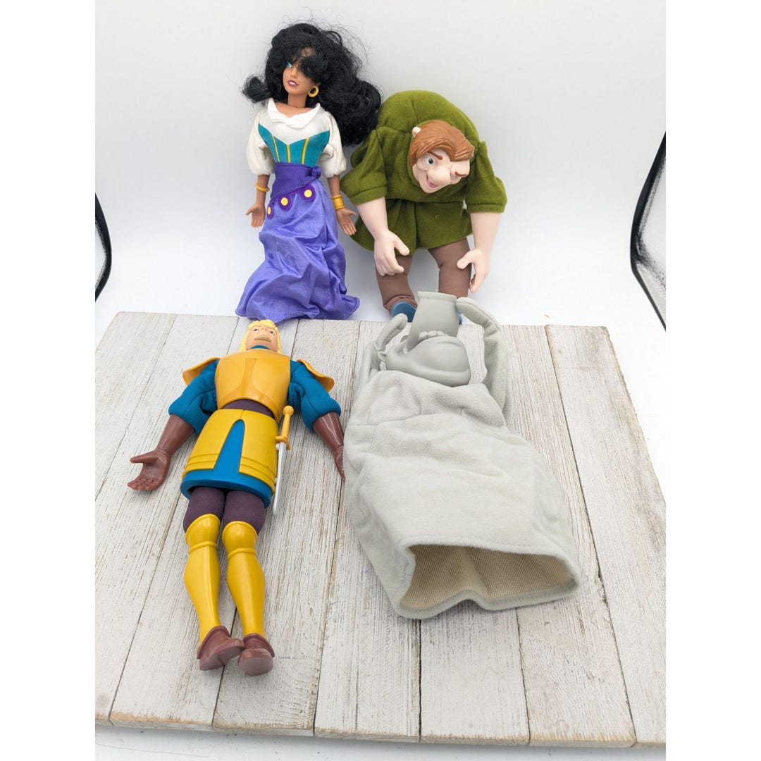 Disney Hunchback of Notre Dame Puppet Dolls 4 Figures Vintage Burger ...