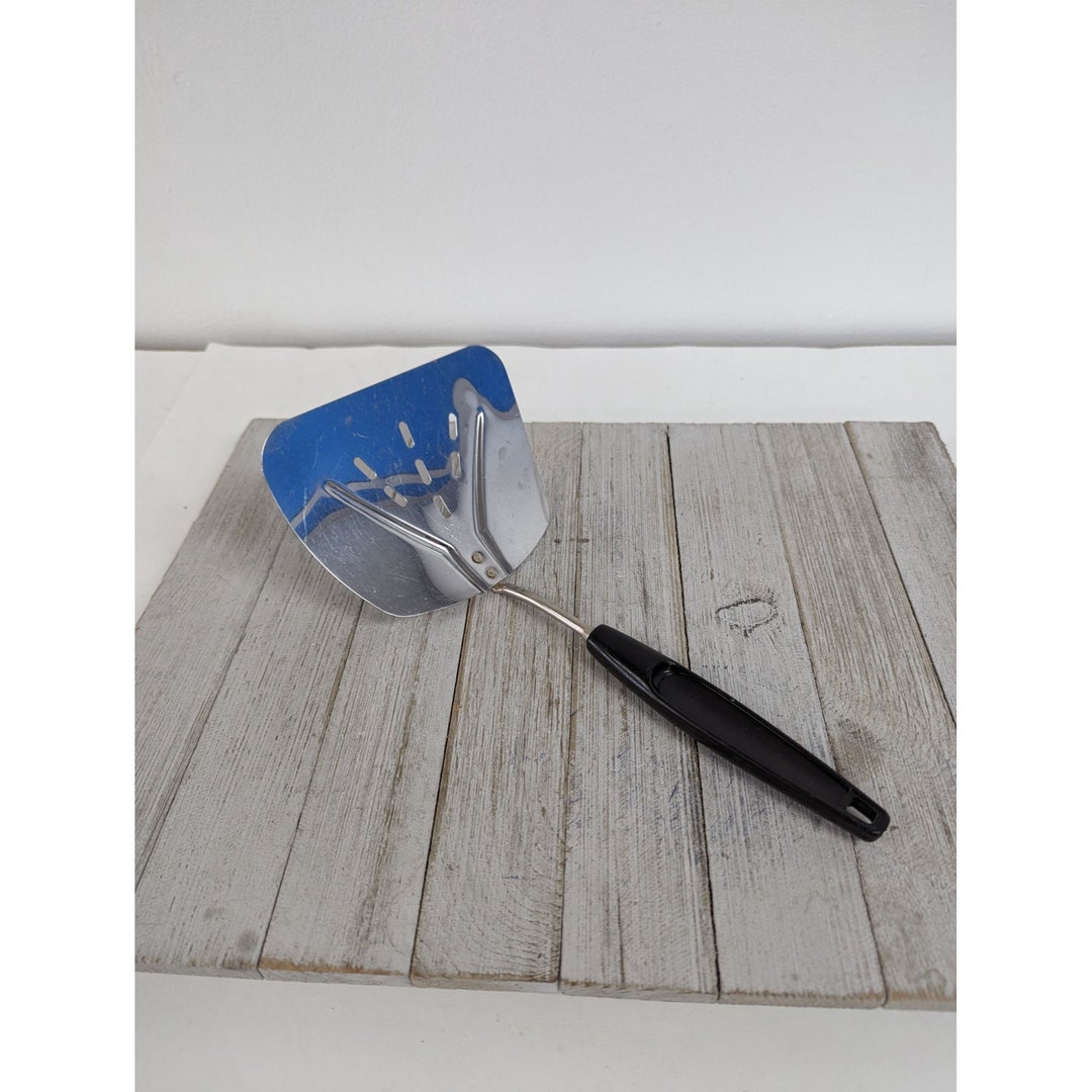 Vintage Foley 1 MPLS Stainless Steel Wide Slotted Curved Flipper Lifter ...