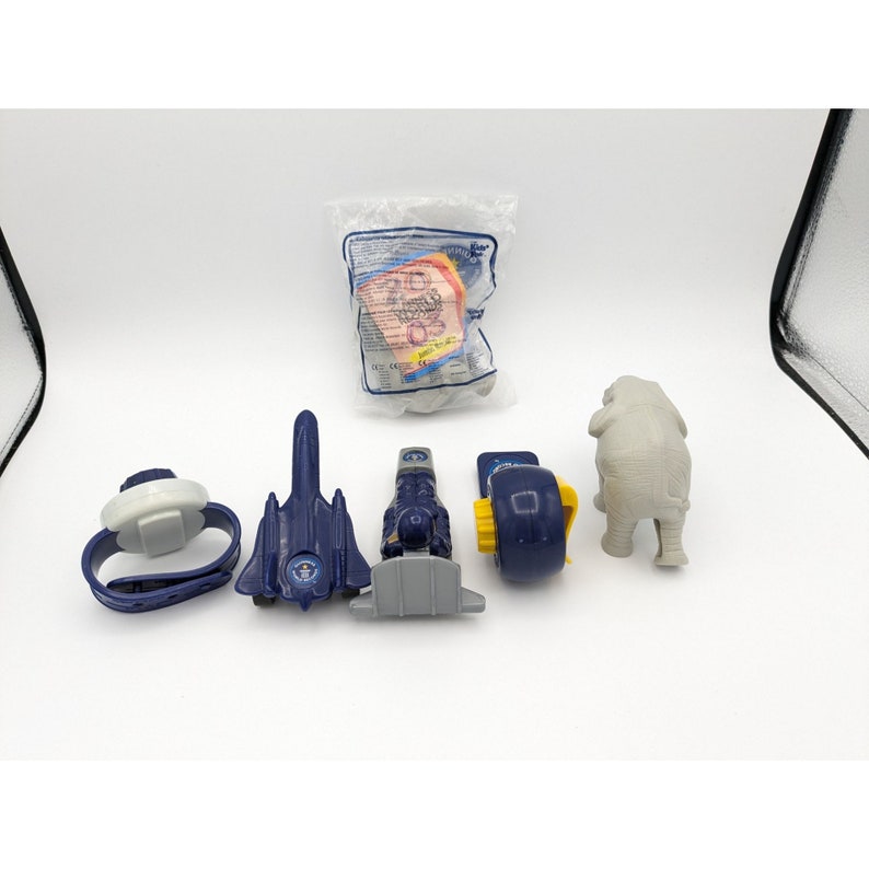 Subway Kids Meal Toys Guinness World Record 2003 Set of 6 - Etsy