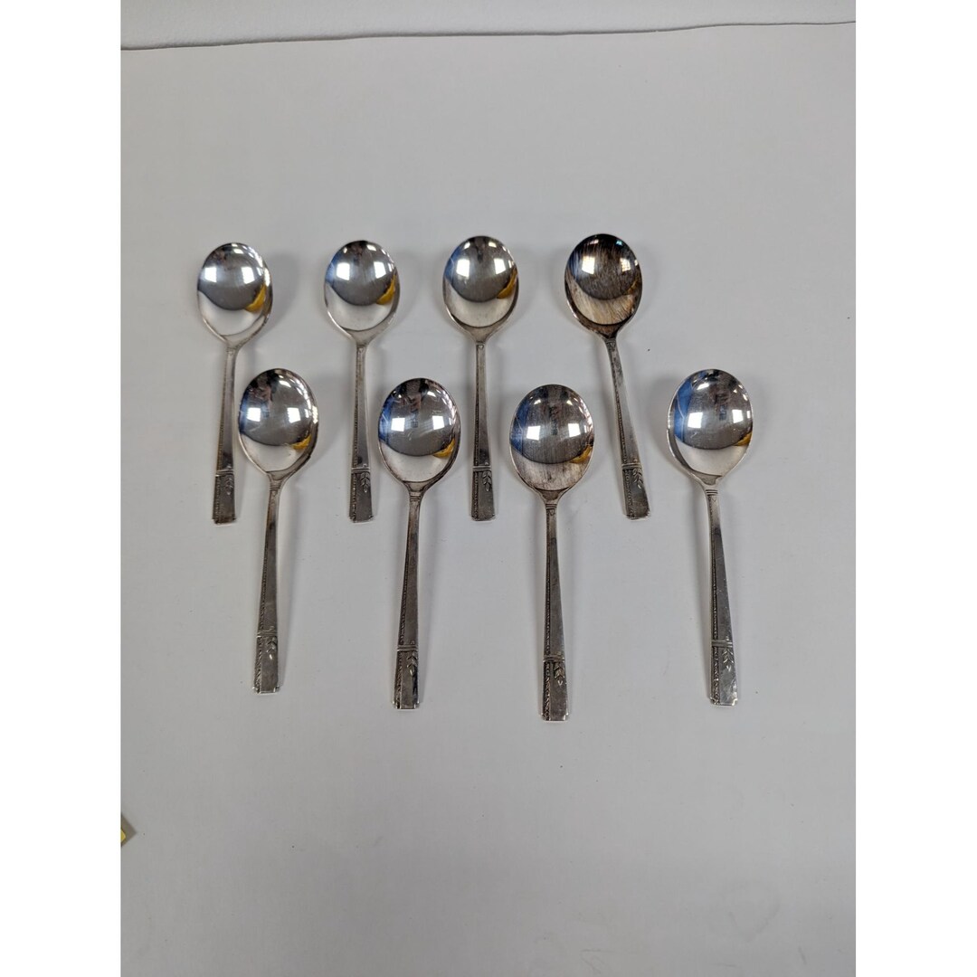 Oneida GRENOBLE Prestige Silverplate Flatware Silverware Set 8 Soup ...