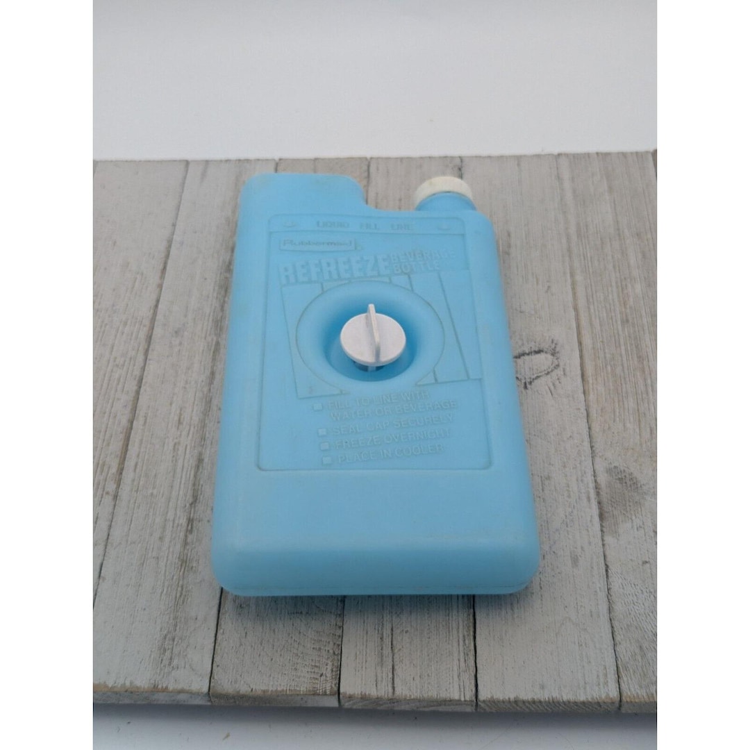 Vintage Rubbermaid Gott Screw in Refreeze Bottle Cooler Ice Pack No ...