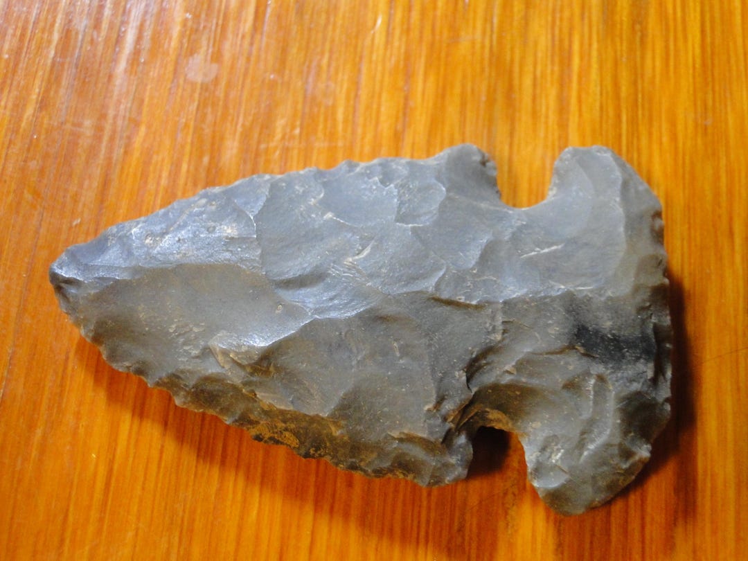 Authentic Indian Thebes Arrowhead Artifact - 1 3/4" X 2 5/8" - Highly ...