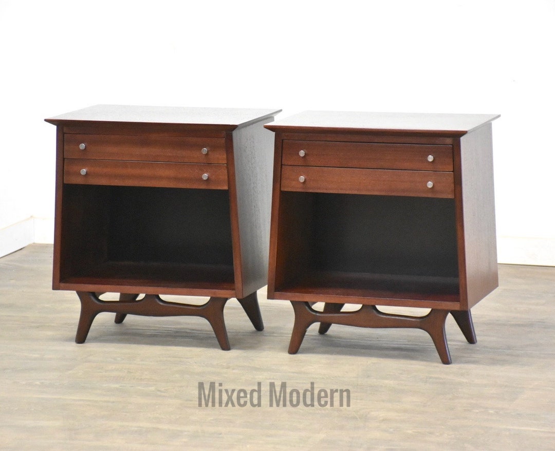 Refinished Mahogany Nightstands by RWAY - A Pair - Etsy