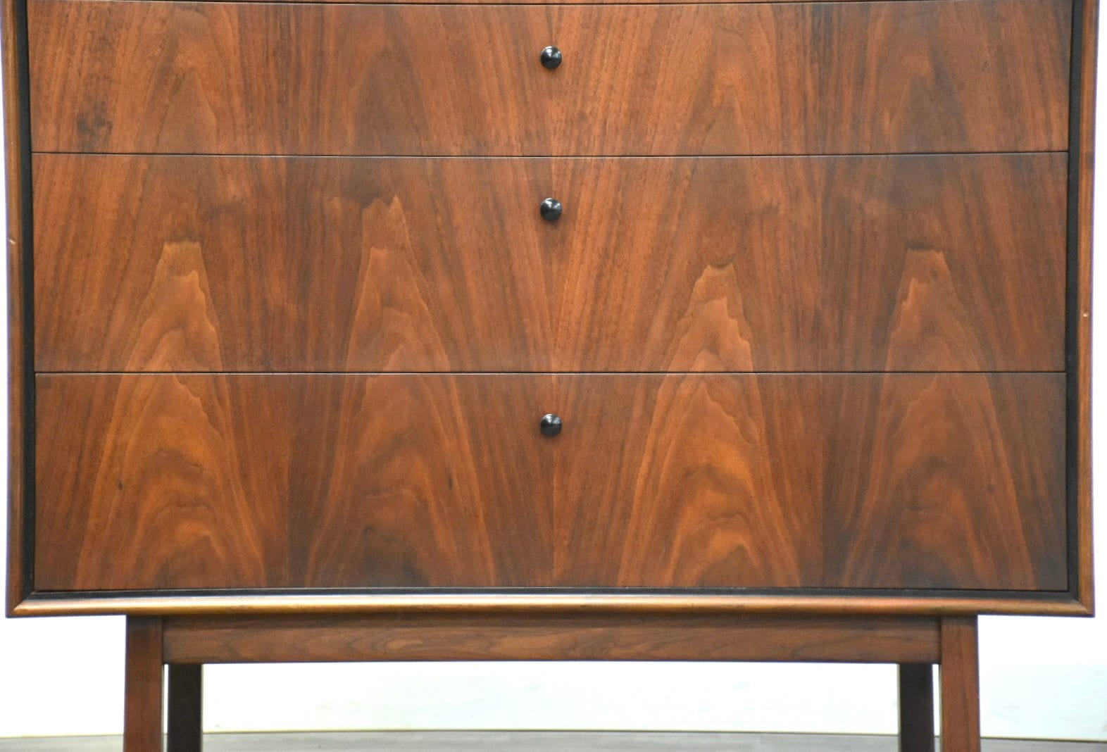 Jack Cartwright for Founders Walnut Dresser - Etsy