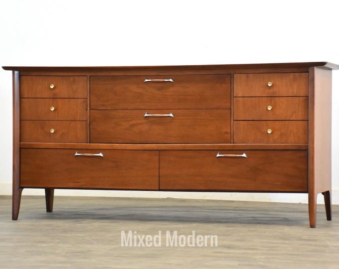 Refinished Walnut Dresser “modern” by Drexel - Etsy