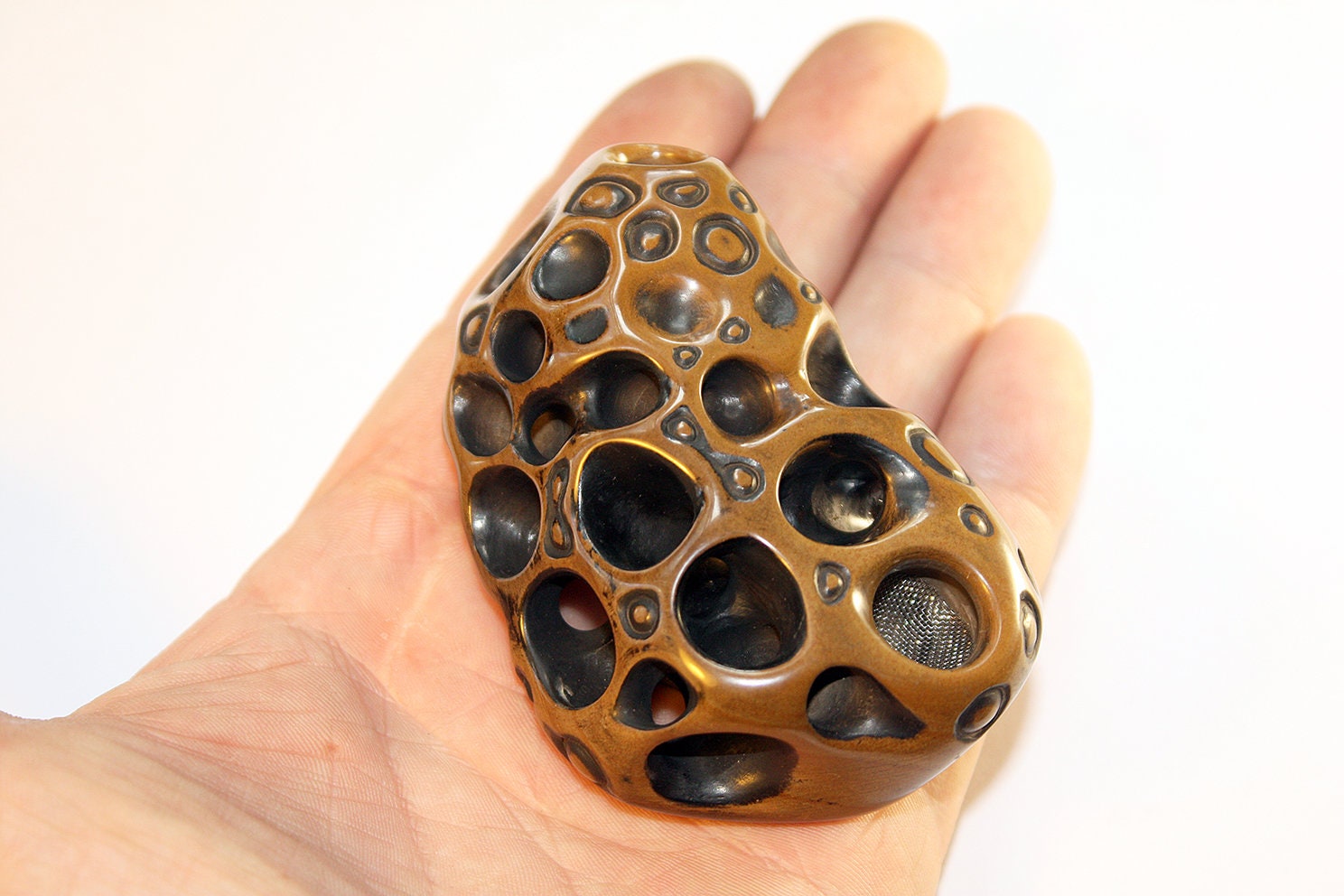 Trypophobia test 3 Apotheosis. Hand carved stone smoking | Etsy