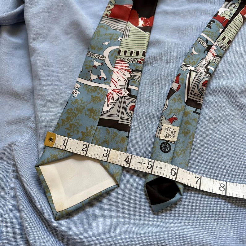 Vintage Tie - Down on the Farm - Etsy