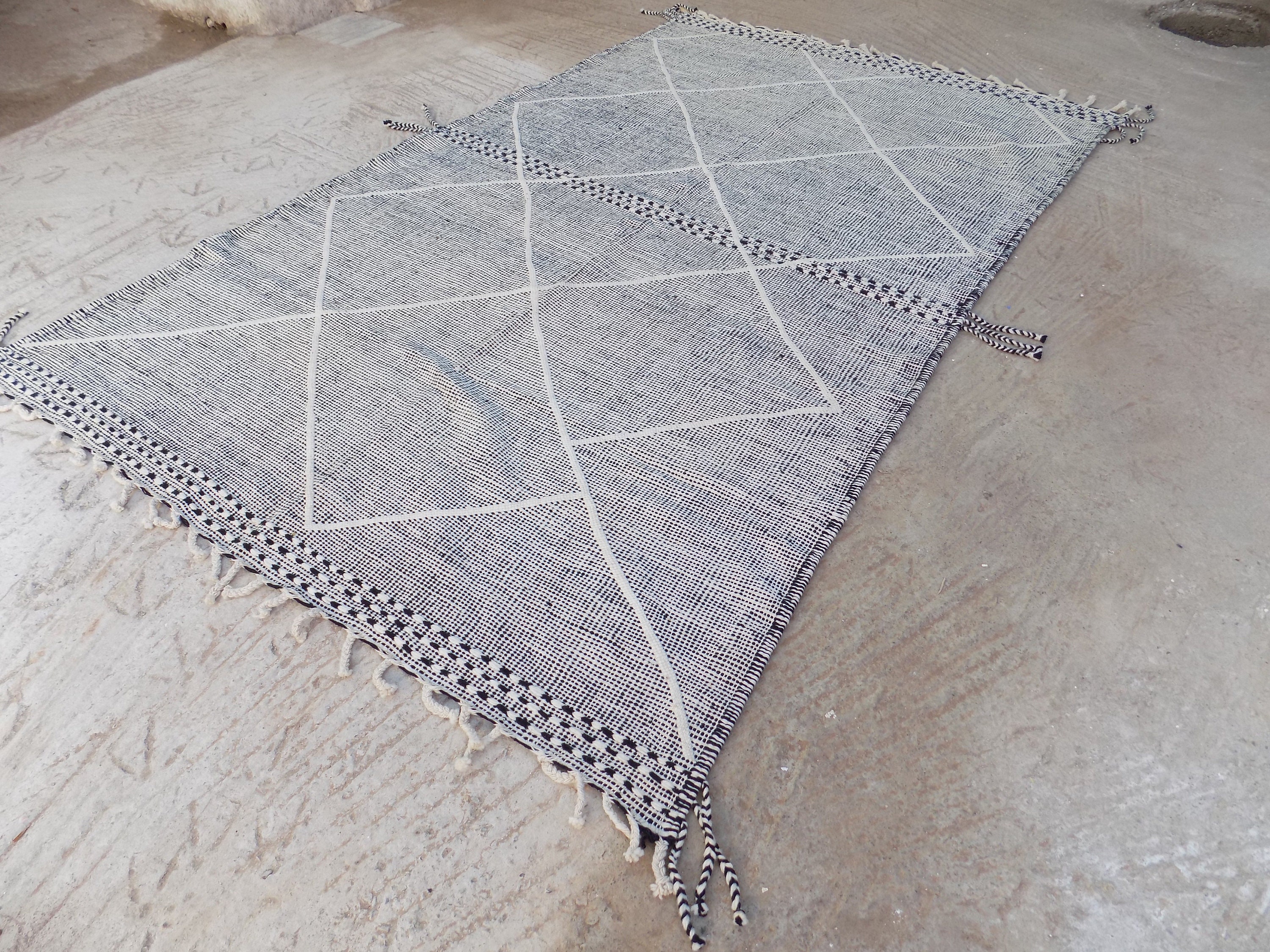 Handmade Flatweave Hanbel Beni Ourain Rug - Etsy