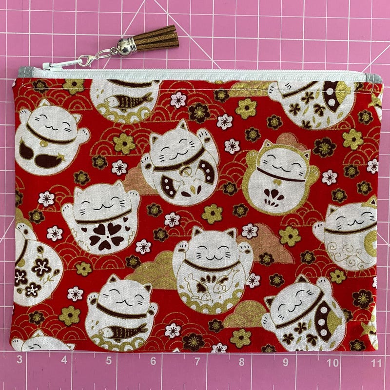 Lucky Cat - Etsy