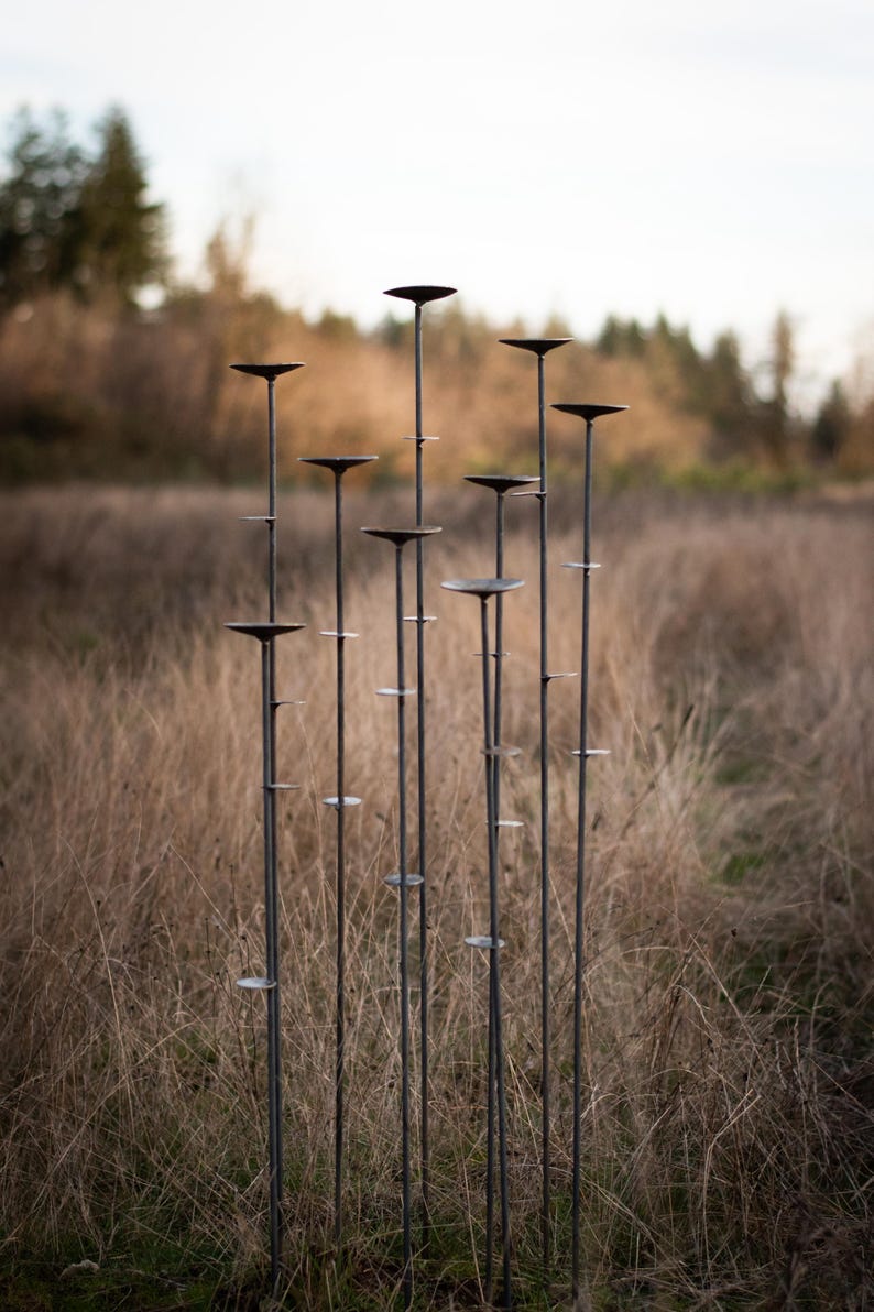 Metal Flowers Garden Decor, Flower Cups, Metal Sculpture Garden Stakes ...