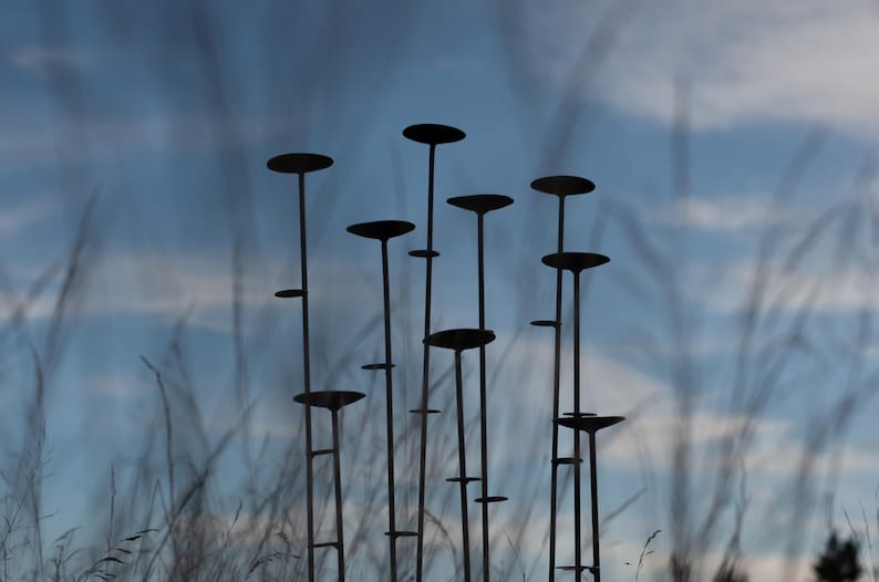 Metal Flowers Garden Decor, Flower Cups, Metal Sculpture Garden Stakes ...