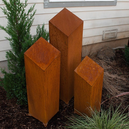 Architectural Garden Art Columns Metal Garden Decor Rusty - Etsy