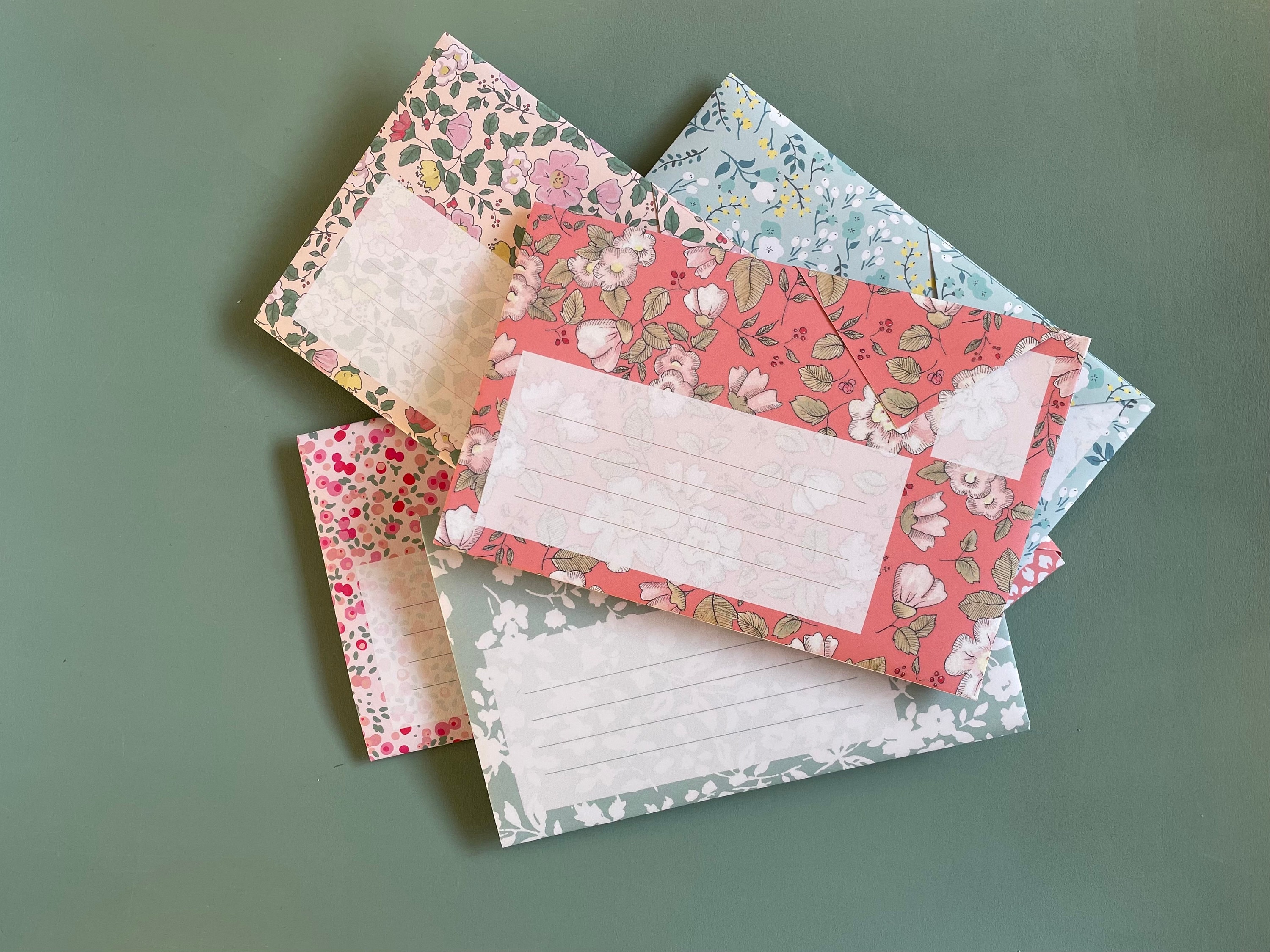 Lettre enveloppe origami papier à lettre motifs fleuris Pas de Bêtises ...