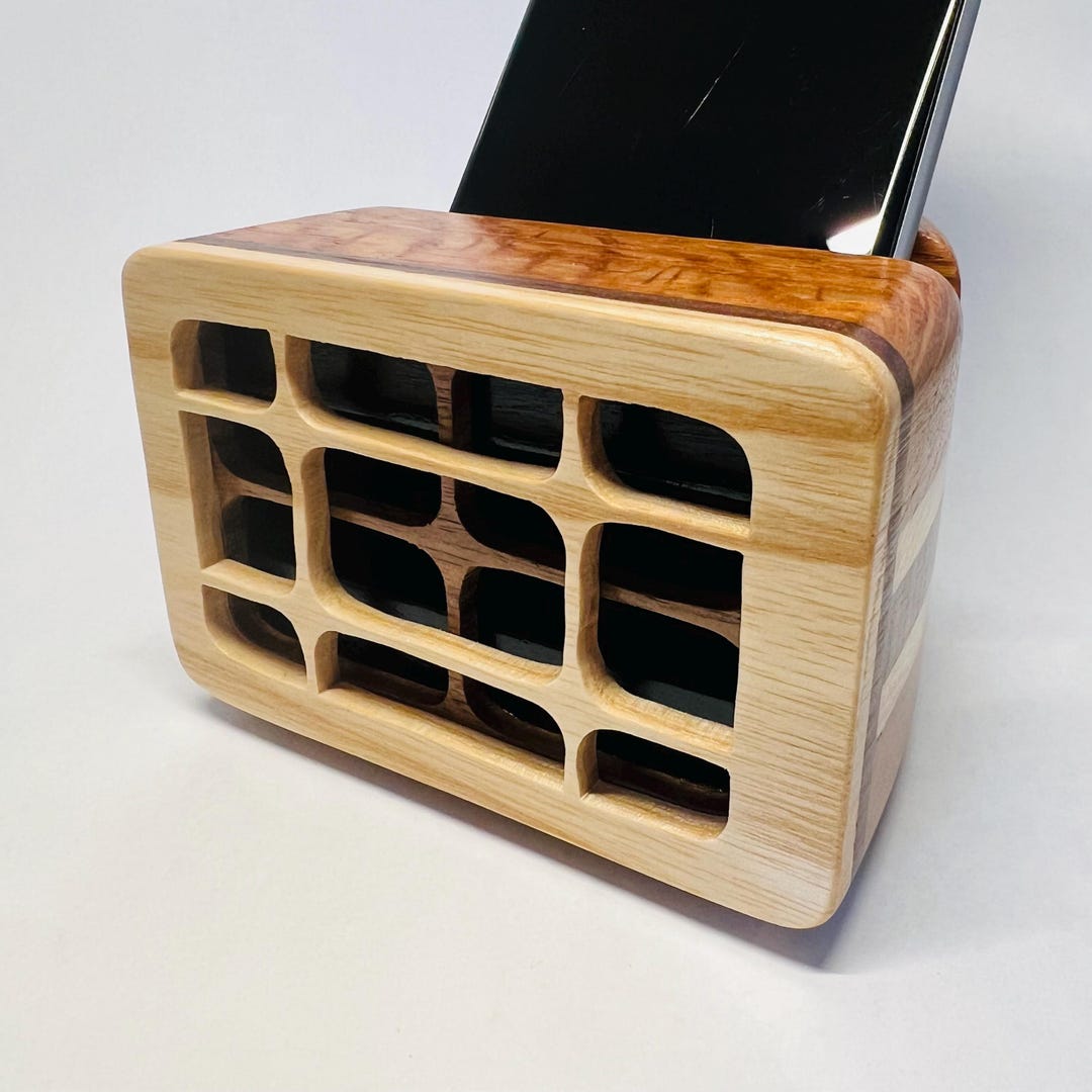 Handcrafted Lacewood Walnut & Ash Phone Amplifier With Classic Radio ...