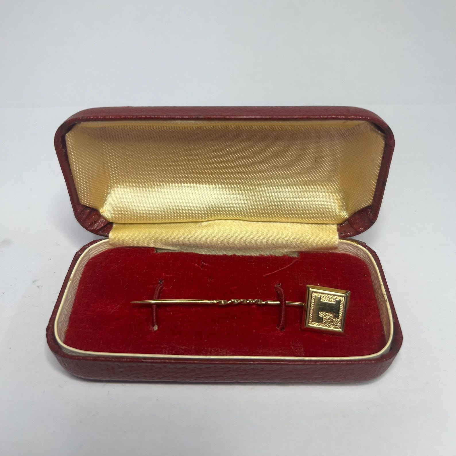 Letter L Tie/cravat Pin 9ct Gold Full UK Hallmark Birmingham 1977. - Etsy