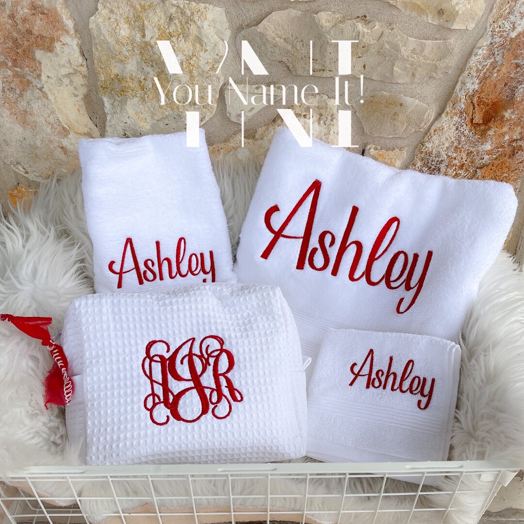 Monogrammed Towel Set - Etsy