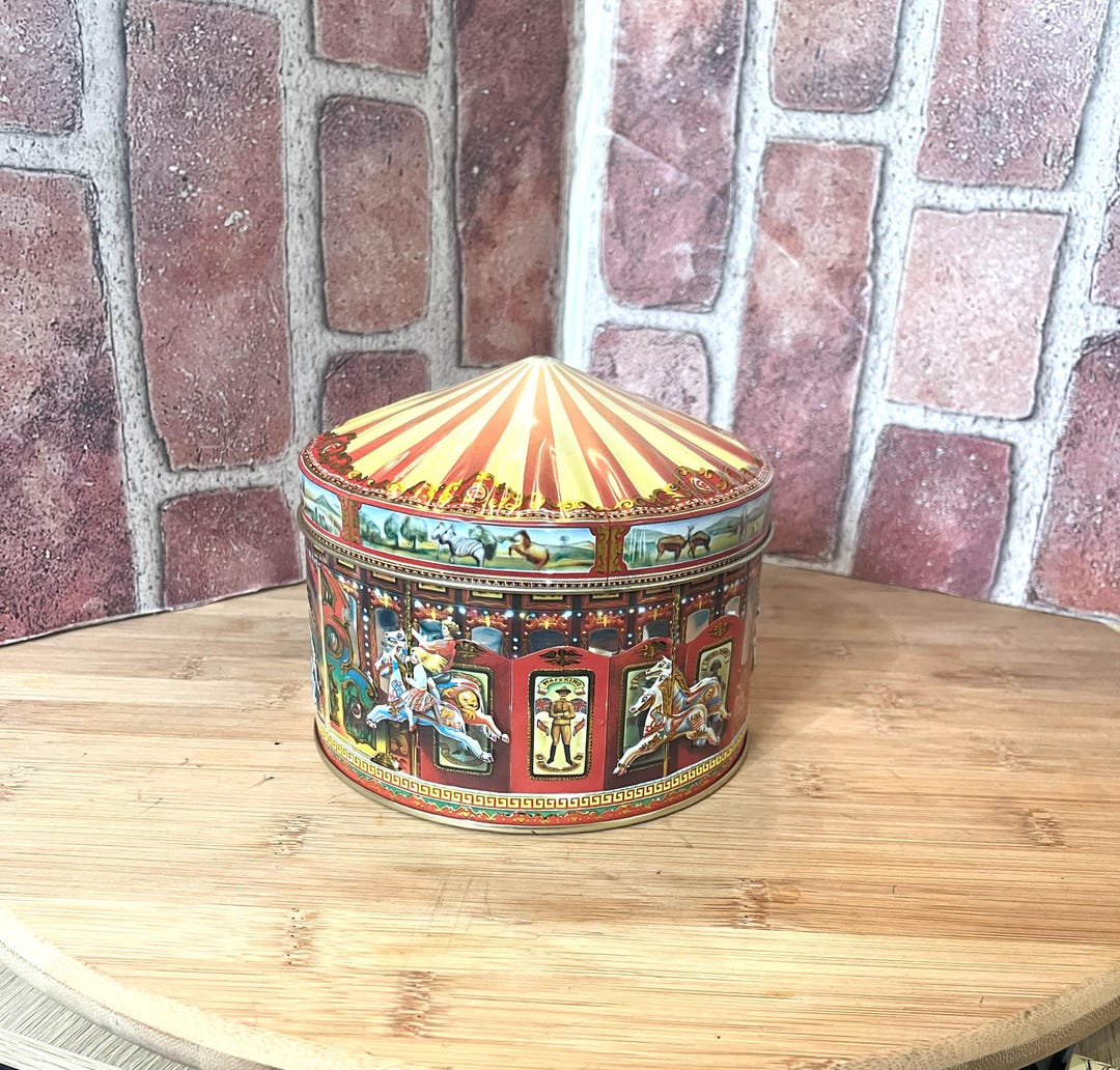 Vintage Churchill's London England Round Merry Go Round Carousel Toffee ...