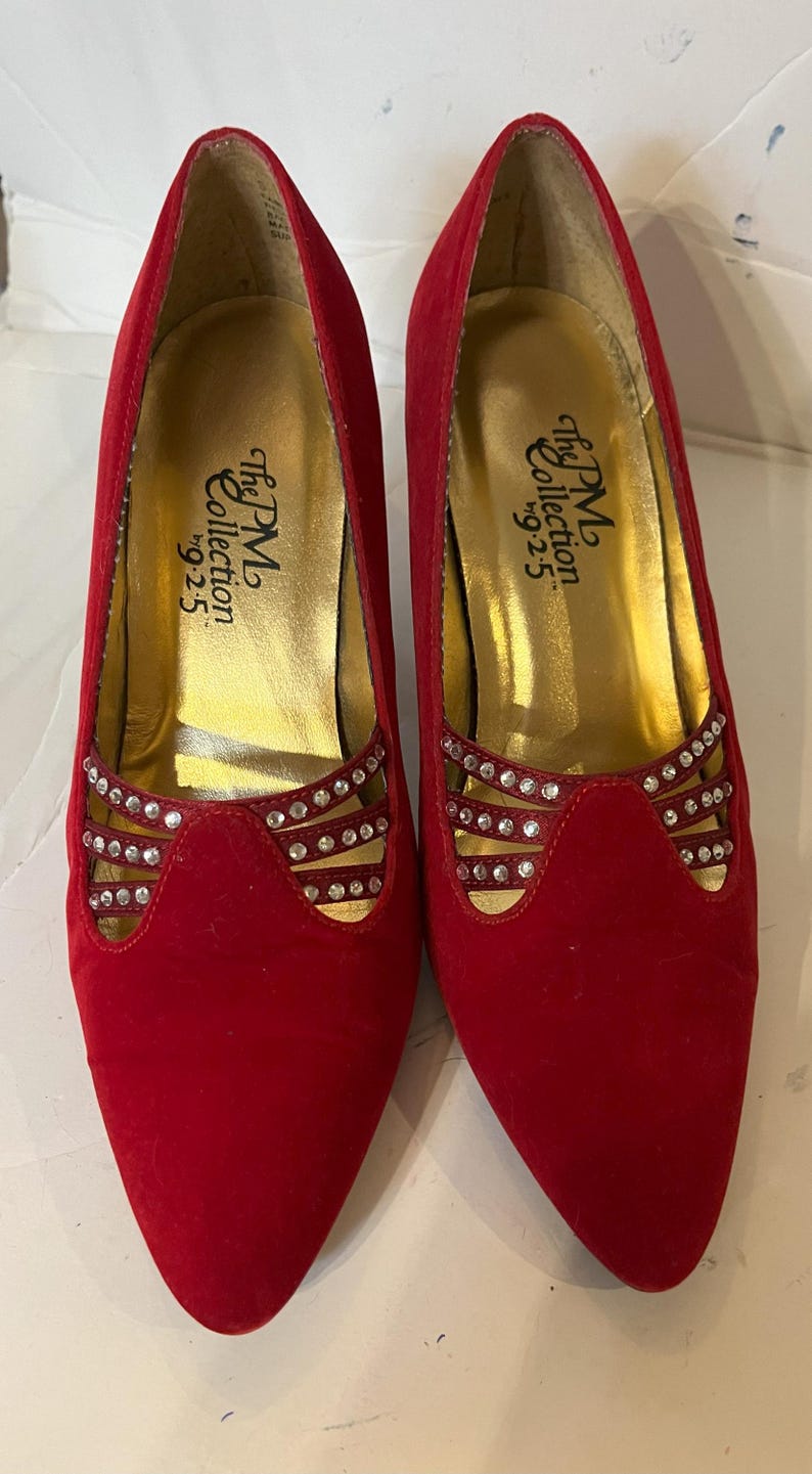 Vintage the PM Collection 925 Red Velvet High Heel Pumps With ...