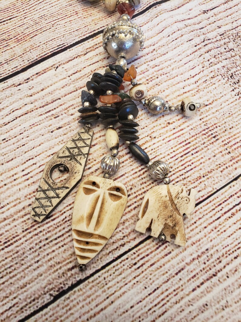 EEE3 Gorgeous Bone and Black Tribal Indian Necklace With - Etsy