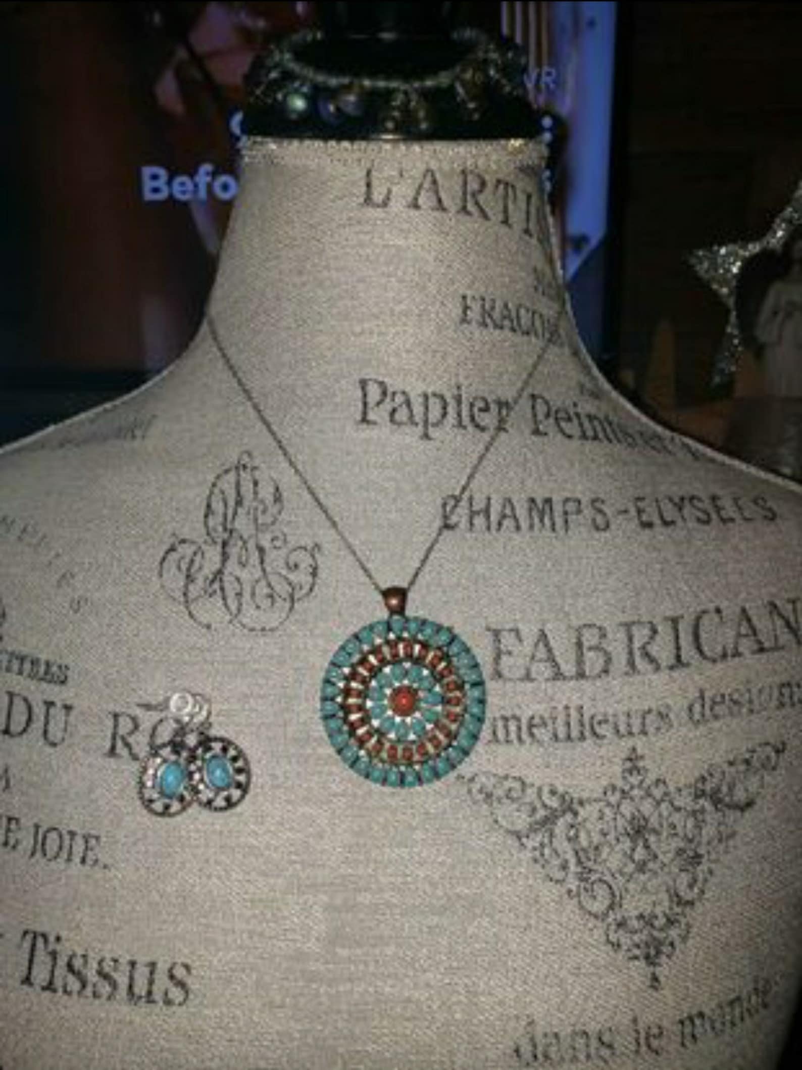 S39 RMN Vintage Pendant - Etsy