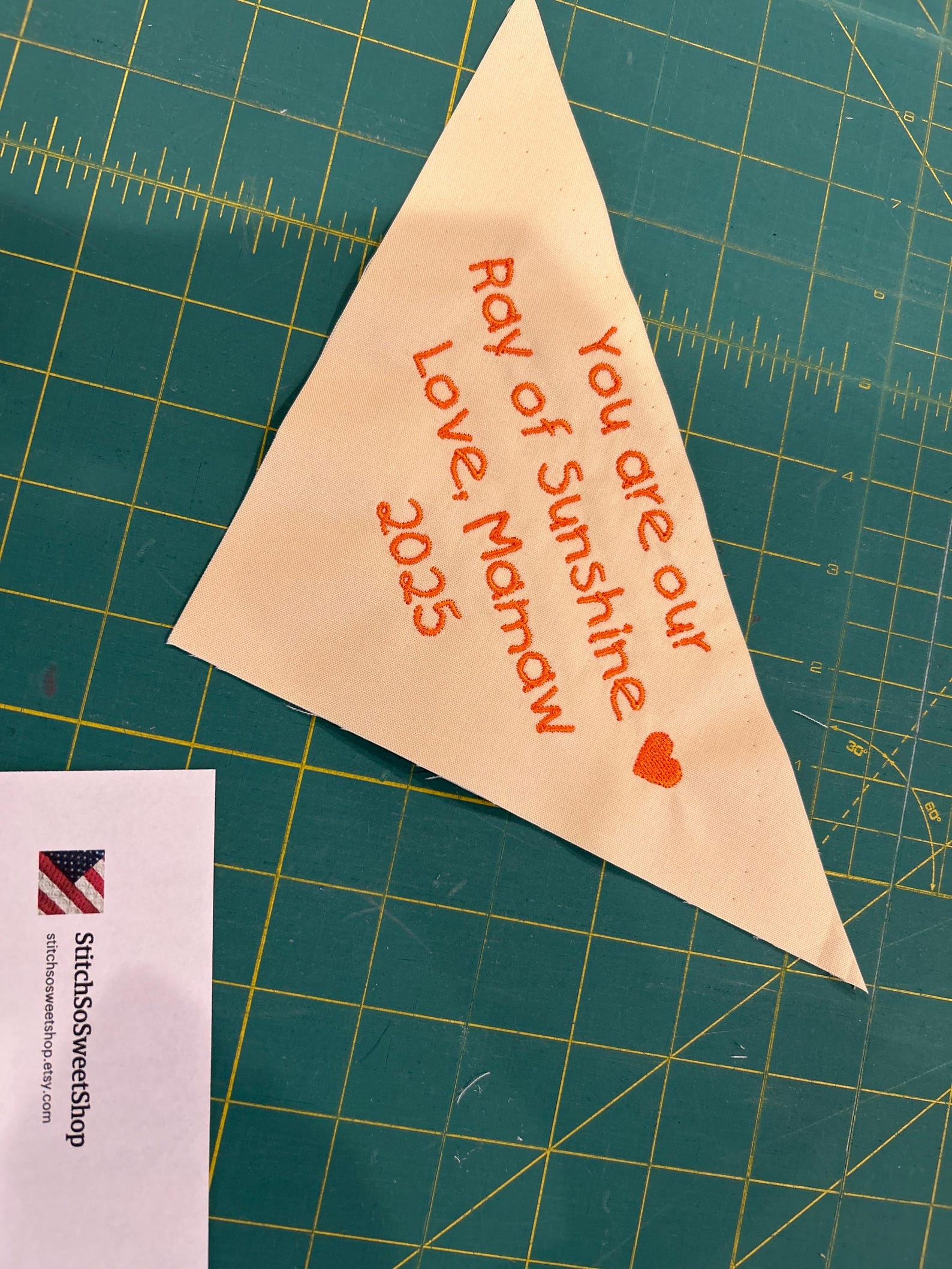 Custom Embroidered Quilt Label Triangular Corner Label Fabric ...