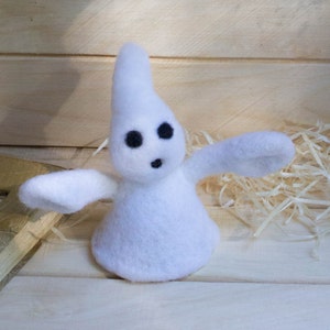 Needle Felted Ghost Wool Felt Halloween Display October Decor - Etsy