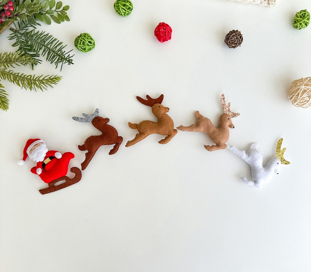 Christmas Garland Santa and Reindeer, Garland Christmas Tree, Christmas ...