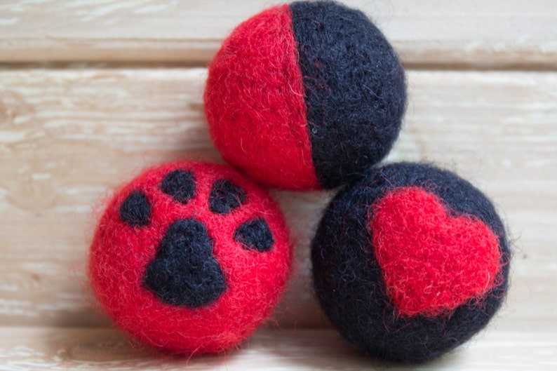 Cat Felt Toy Balls, Set of 3 Wet Felted Wool Cat Paw Balls, Kitten ...