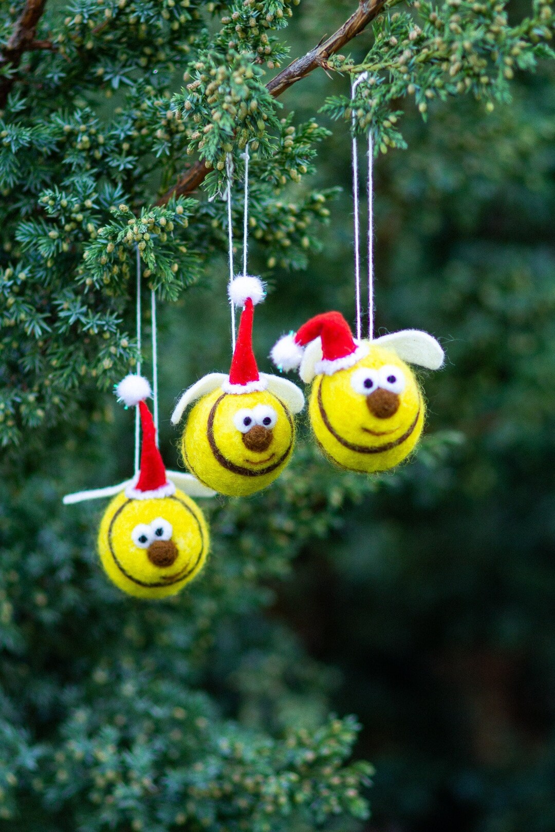 Felted Bee Ornaments Bumble Bee Felt Ornament Wool Bees in Santa Hats ...