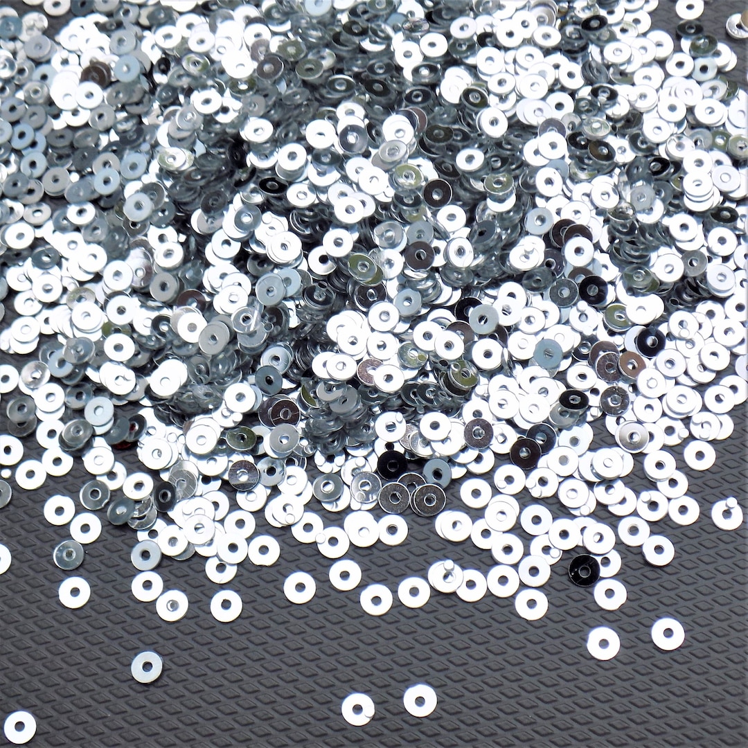 Tiny 3mm Metallic Silver Sequins. Metallic Silver Flat Sequins X 10g ...