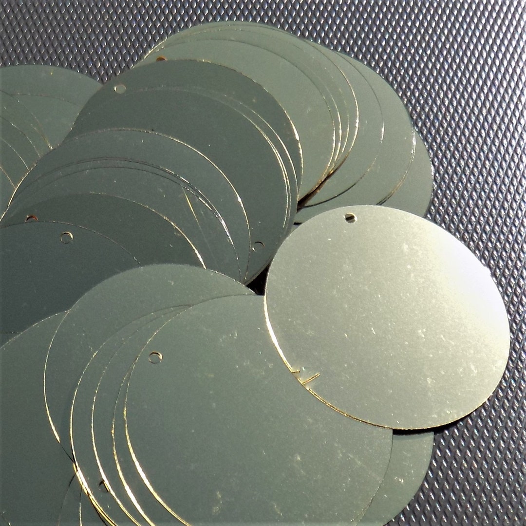 150 X 40mm Metallic Gold Sequins. Large Gold Disc Sequins. Big Sequins ...