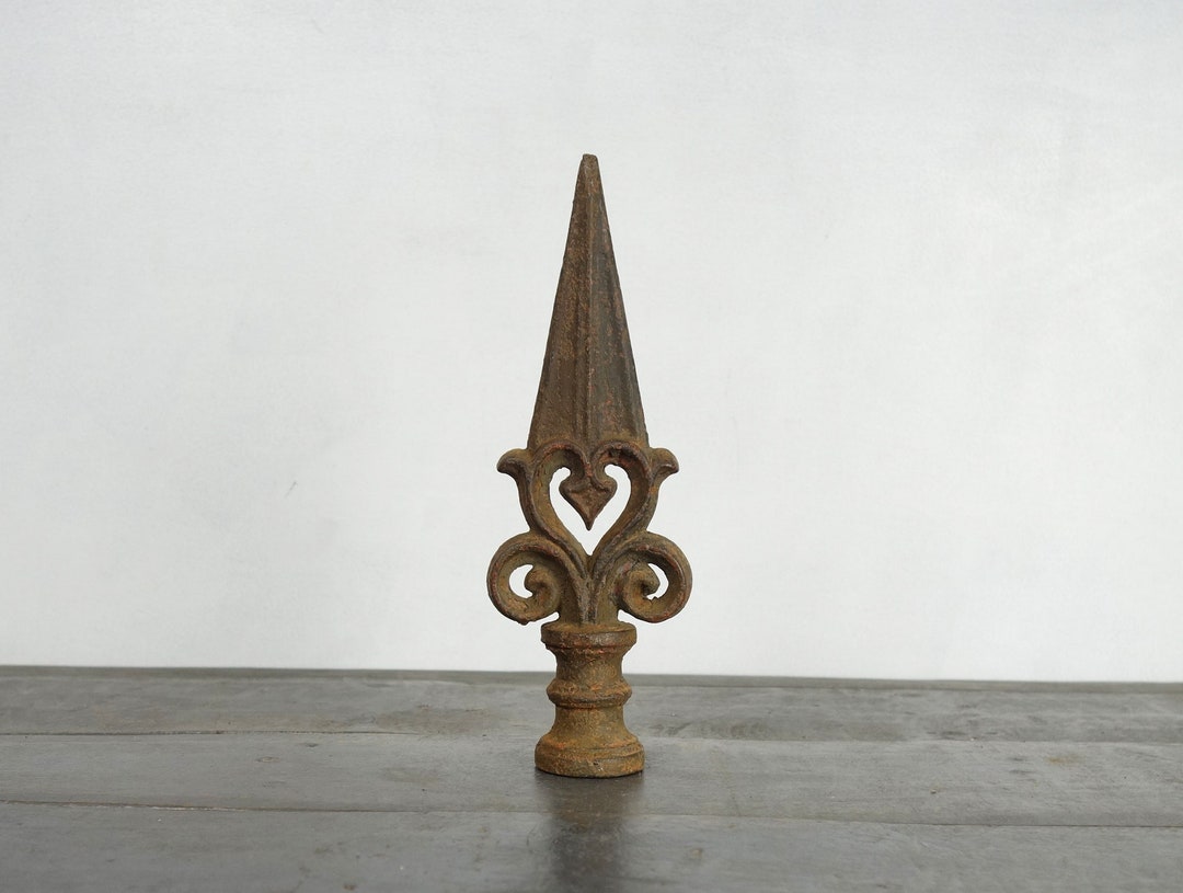 French Antique Cast Iron Grate Tip, Lance, Floret, French Castle Finial ...