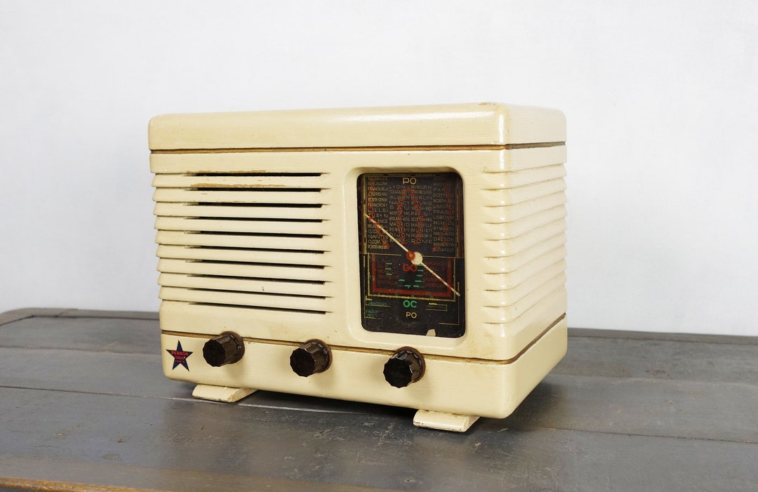 French Antique TSF Radio, Wooden Radio, Old Tube Radio With Its Case ...