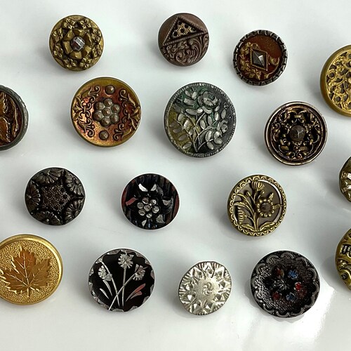 Lot 100 Antique Small Metal Buttons Old Variety Tints Flowers - Etsy