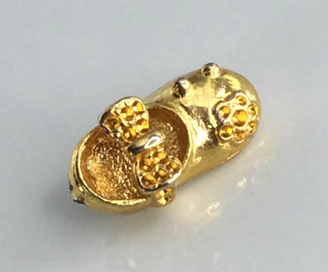 Child Girls Shoe Novelty Button Realistic Shape Metal Footwear - Etsy
